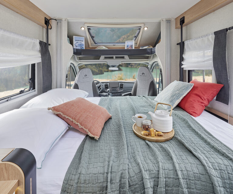 Camping car neuf 2 couchages Bavaria - Profilé ou Intégral